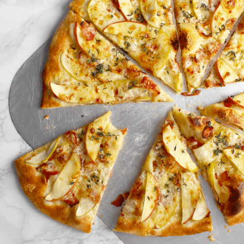 Maple-Bacon Pizza with Apples and Cheddar – Thursday Night Pizza