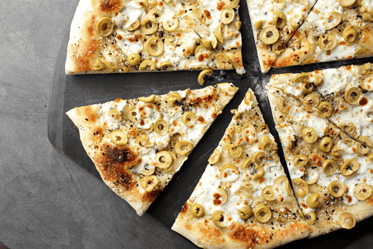 Olive Pizza with Everything Bagel Seasoning and Mozzarella – Thursday ...